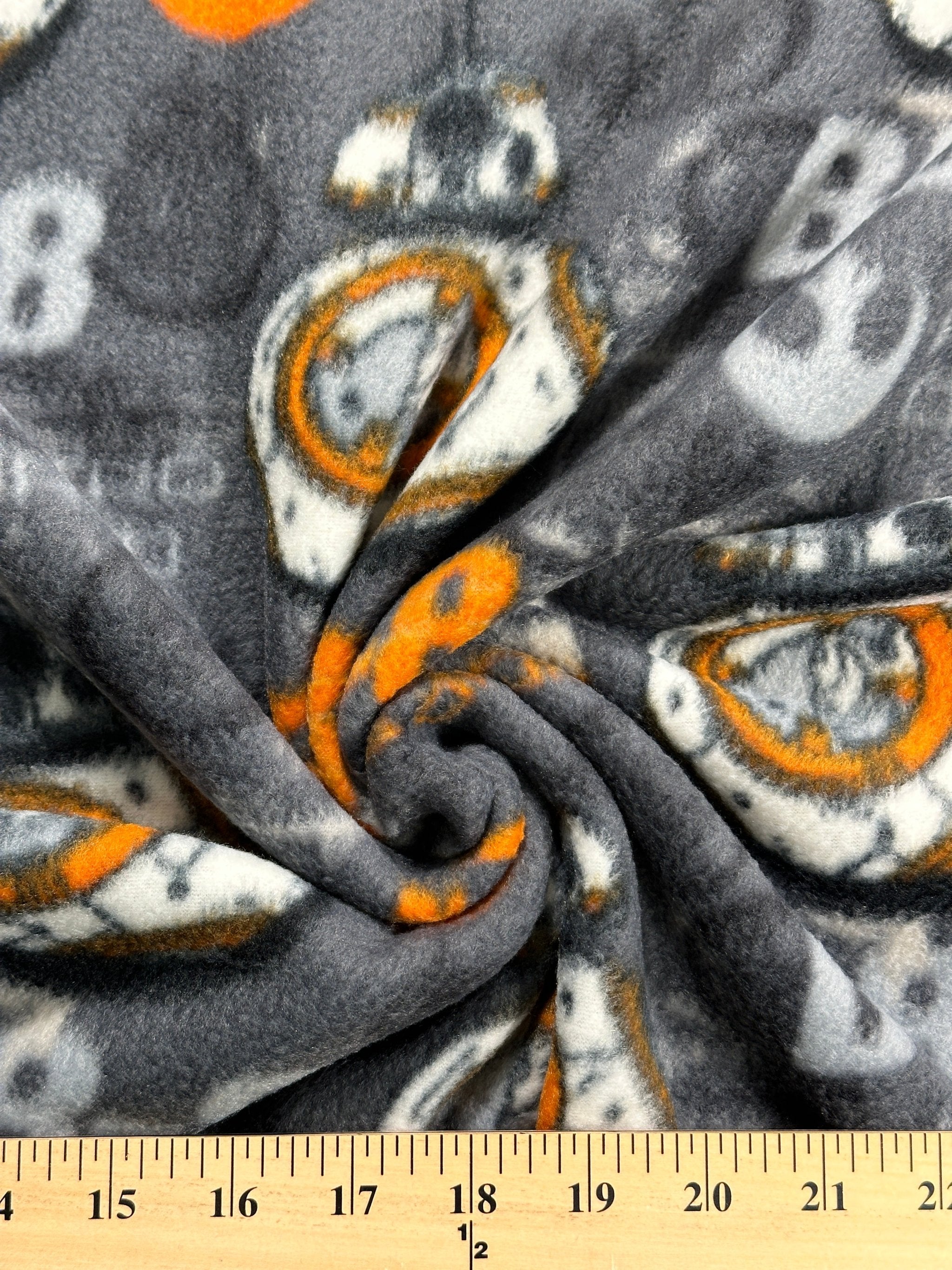 Disney Star Wars - BB-8 - Fleece Fabric - 58/60" Wide mmm p – Americana ...